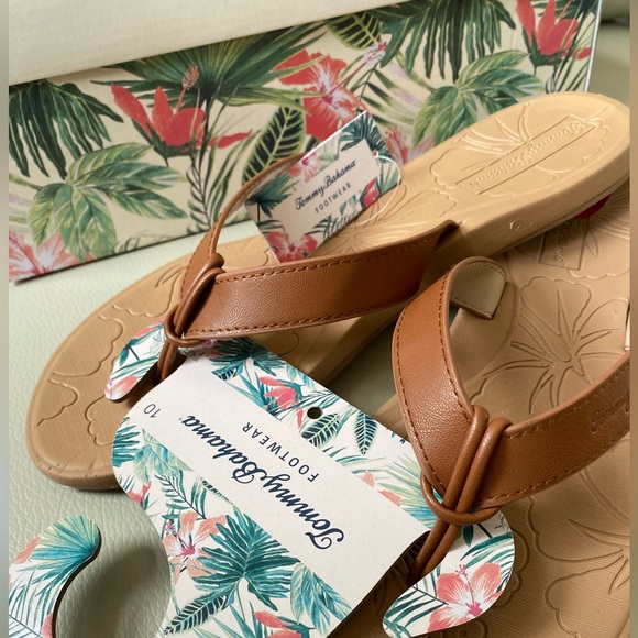 Tommy Bahama Flip Flops